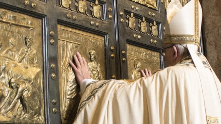Pope Francis to Open Jubilee Holy Doors During Christmas Liturgies ...